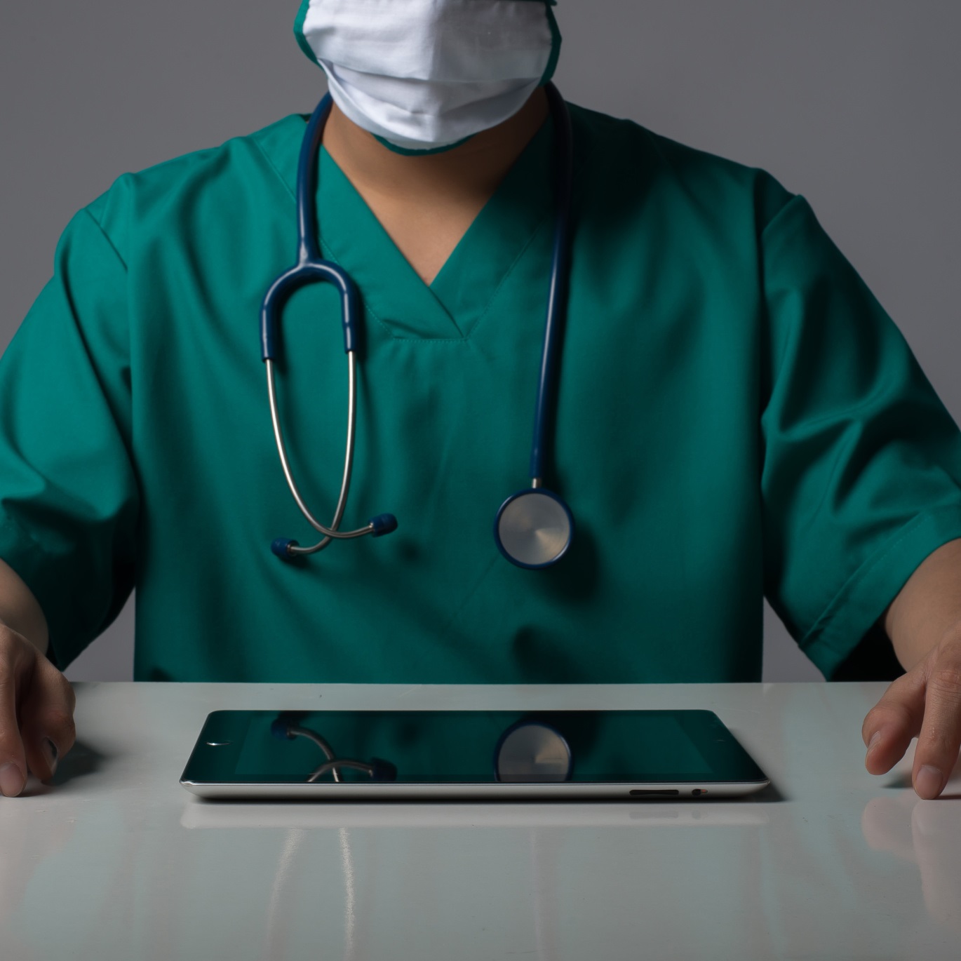 What You Need to Know Before Hiring a Sleep Coach - Restonic